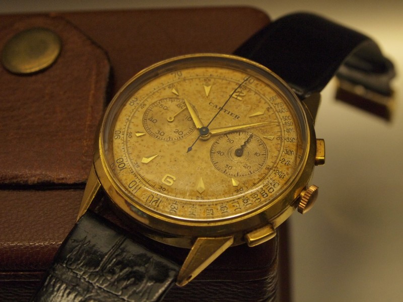 Chronographs / H E I R L O O M G A L L E R Y