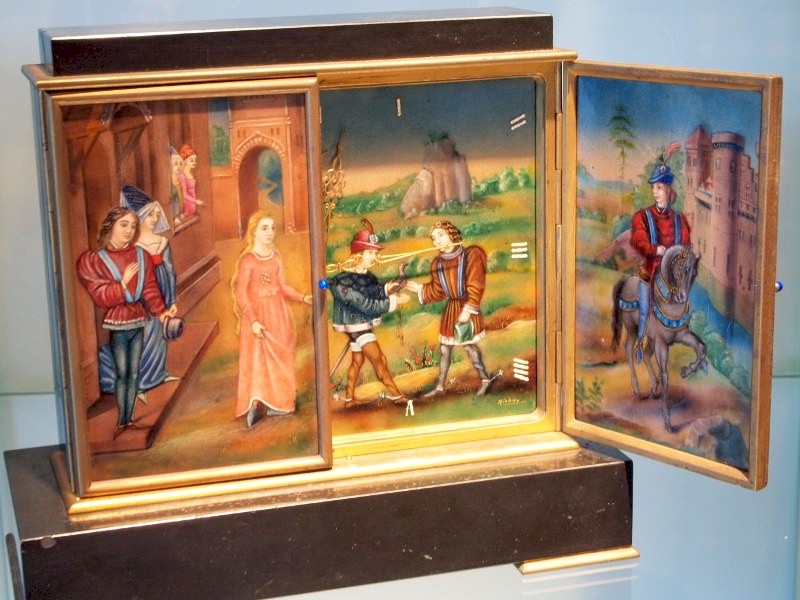 HEIRLOOM GALLERY - Private Collection